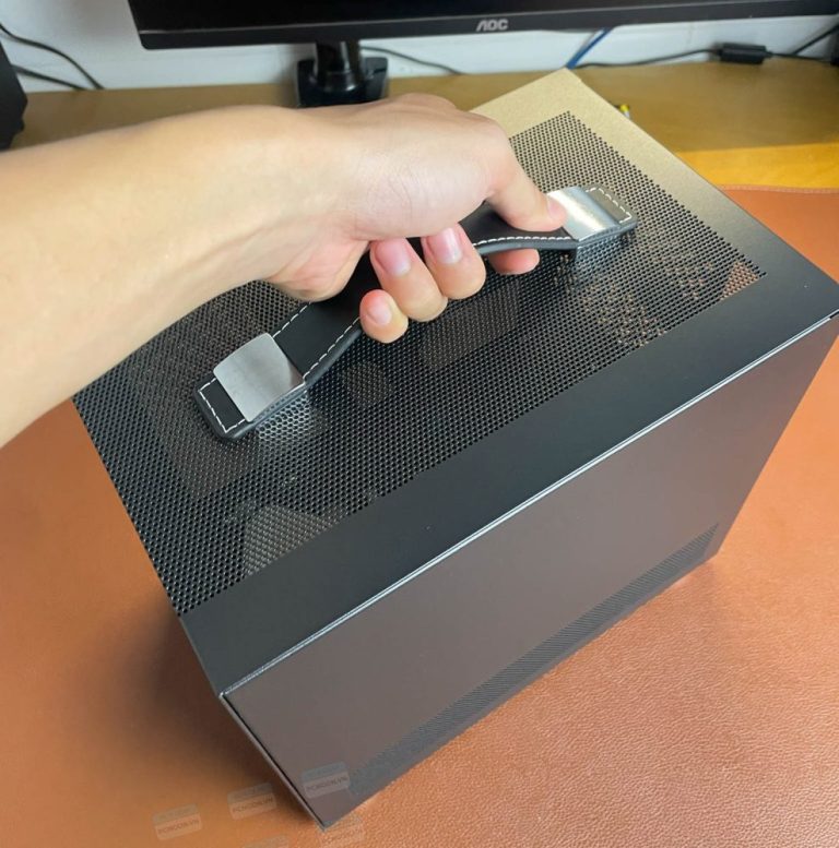 Vỏ case máy tính Mini ITX Shiny Snake G200 - Đen - Pcngon