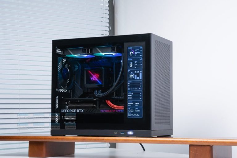 Vỏ case máy tính Mini ITX Shiny Snake G500-Đen (Kèm màn hình) - Pcngon