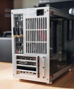 Vỏ case máy tính Mini ITX Captain Case V3 - Pcngon